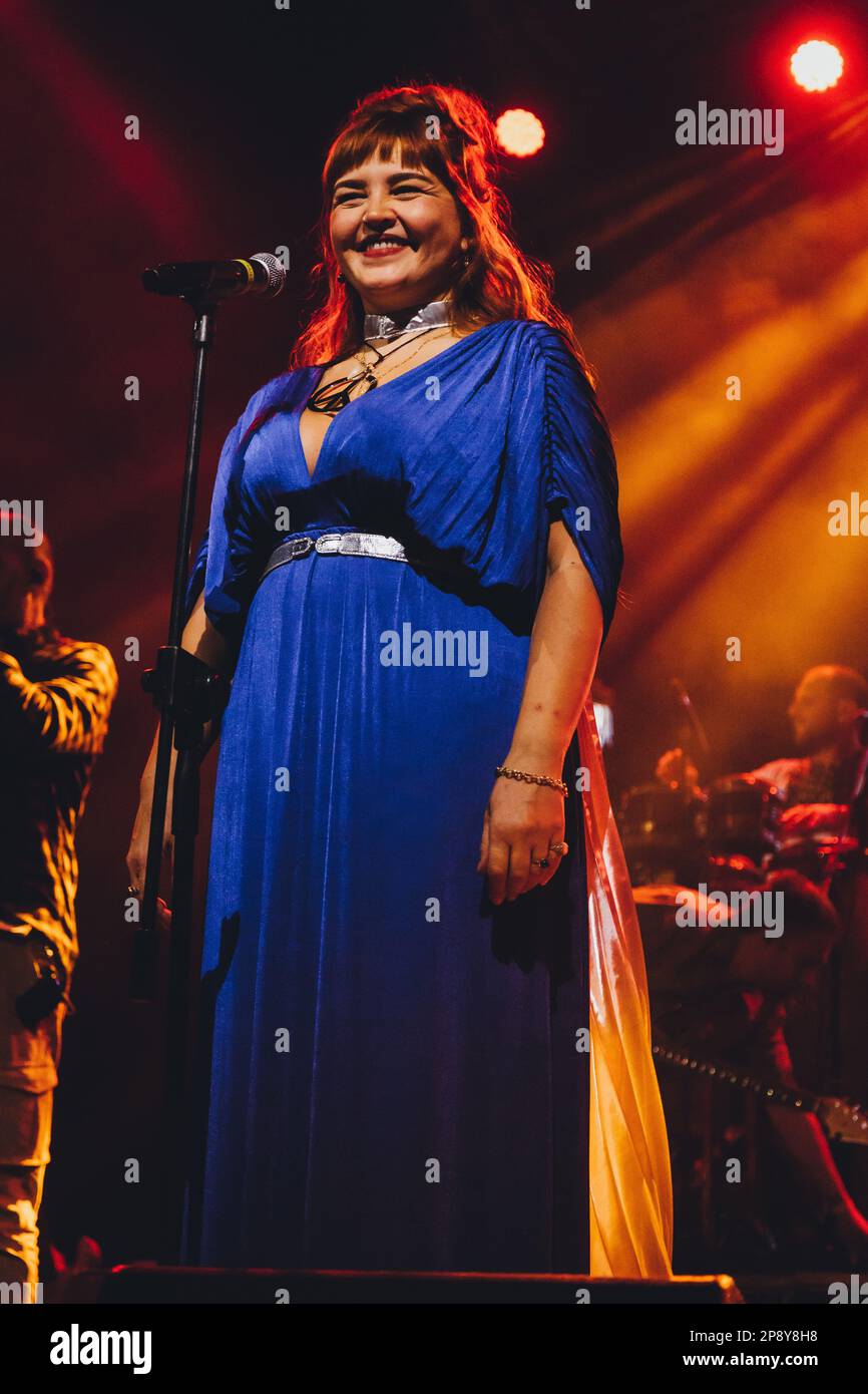 Nu genea gig show hi-res stock photography and images - Alamy