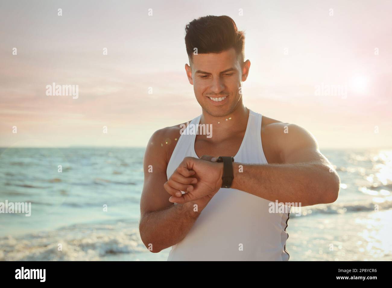 Man athletic perfect body hi-res stock photography and images - Alamy
