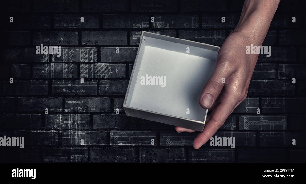 top view of an emoty box Stock Photo - Alamy