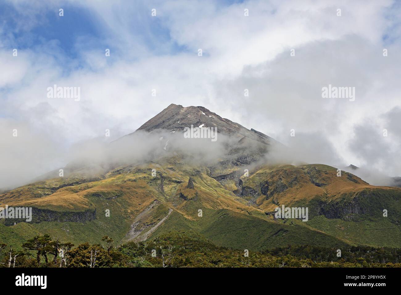 Taranaki volcano - New Zealand Stock Photo - Alamy