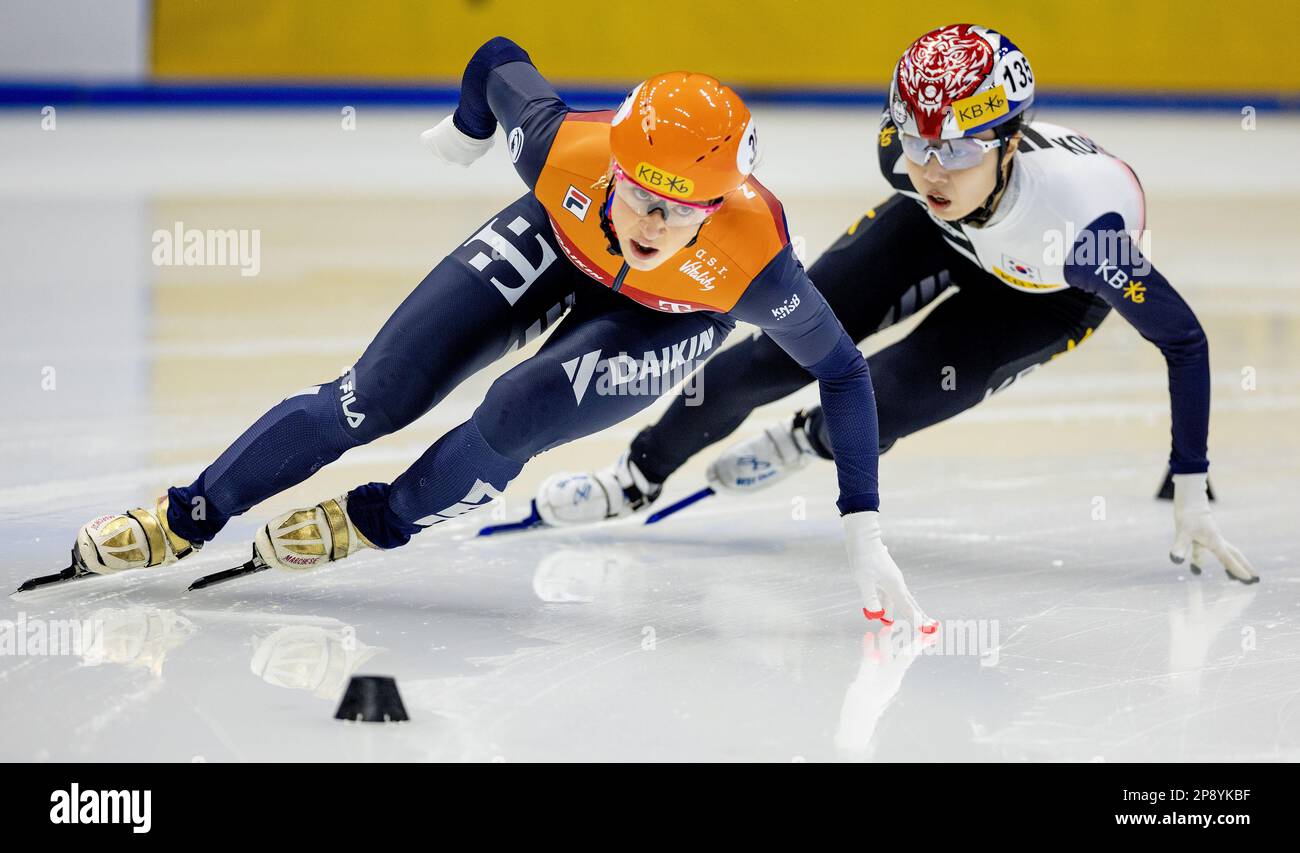 Seoul, South Korea. 10/03/2023, Suzanne Schulting (l) and Geon Hee Kim ...