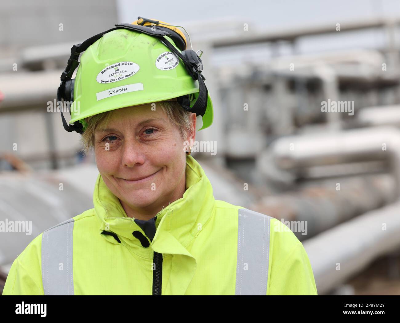 Offshore raffinerie hi-res stock photography and images - Alamy