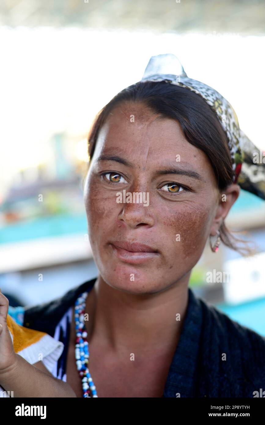 Gypsies and portrait hi-res stock photography and images - Alamy
