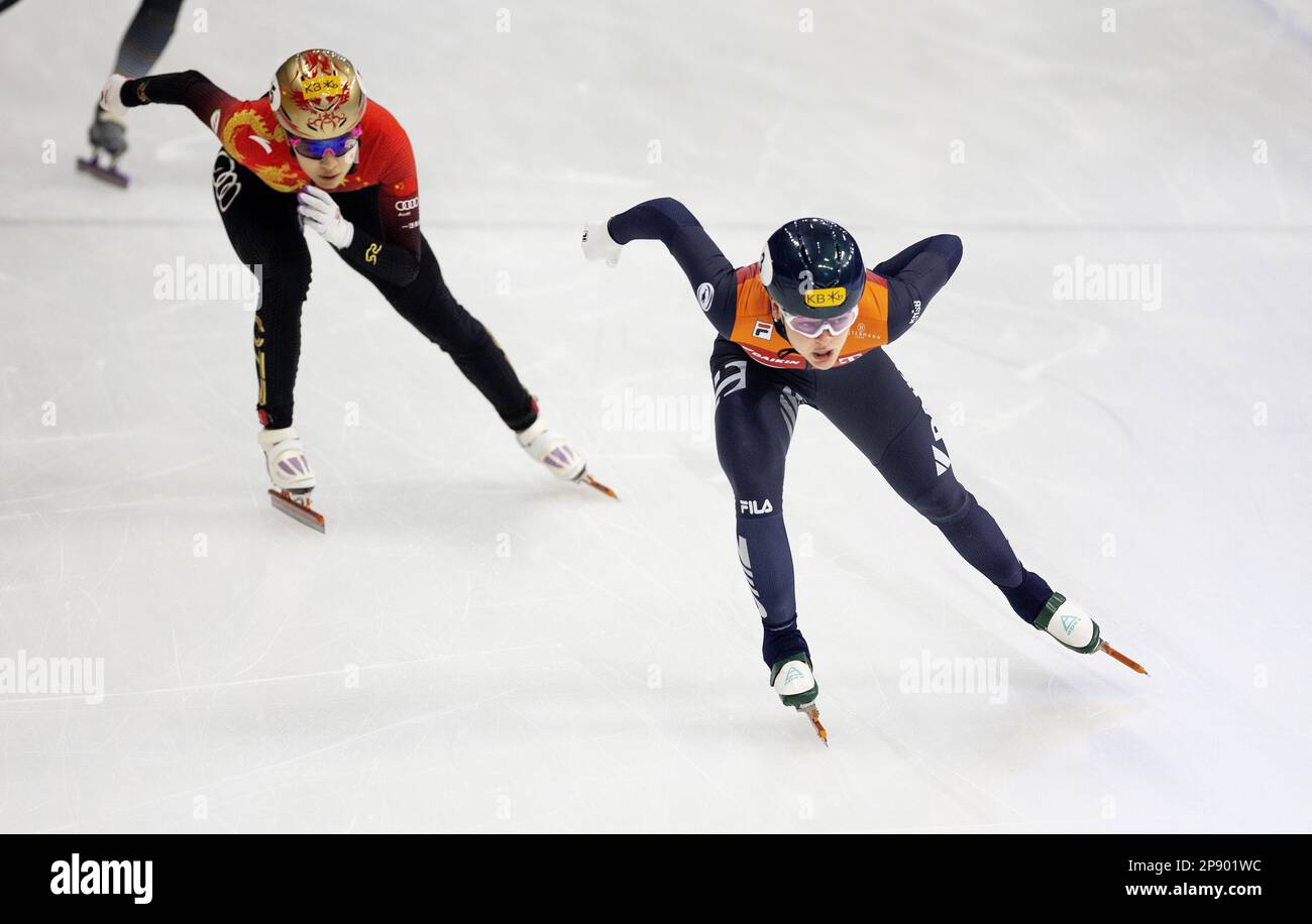Seoul, South Korea. 10/03/2023, Xandra Velzeboer (r) and Chutong Zhang ...