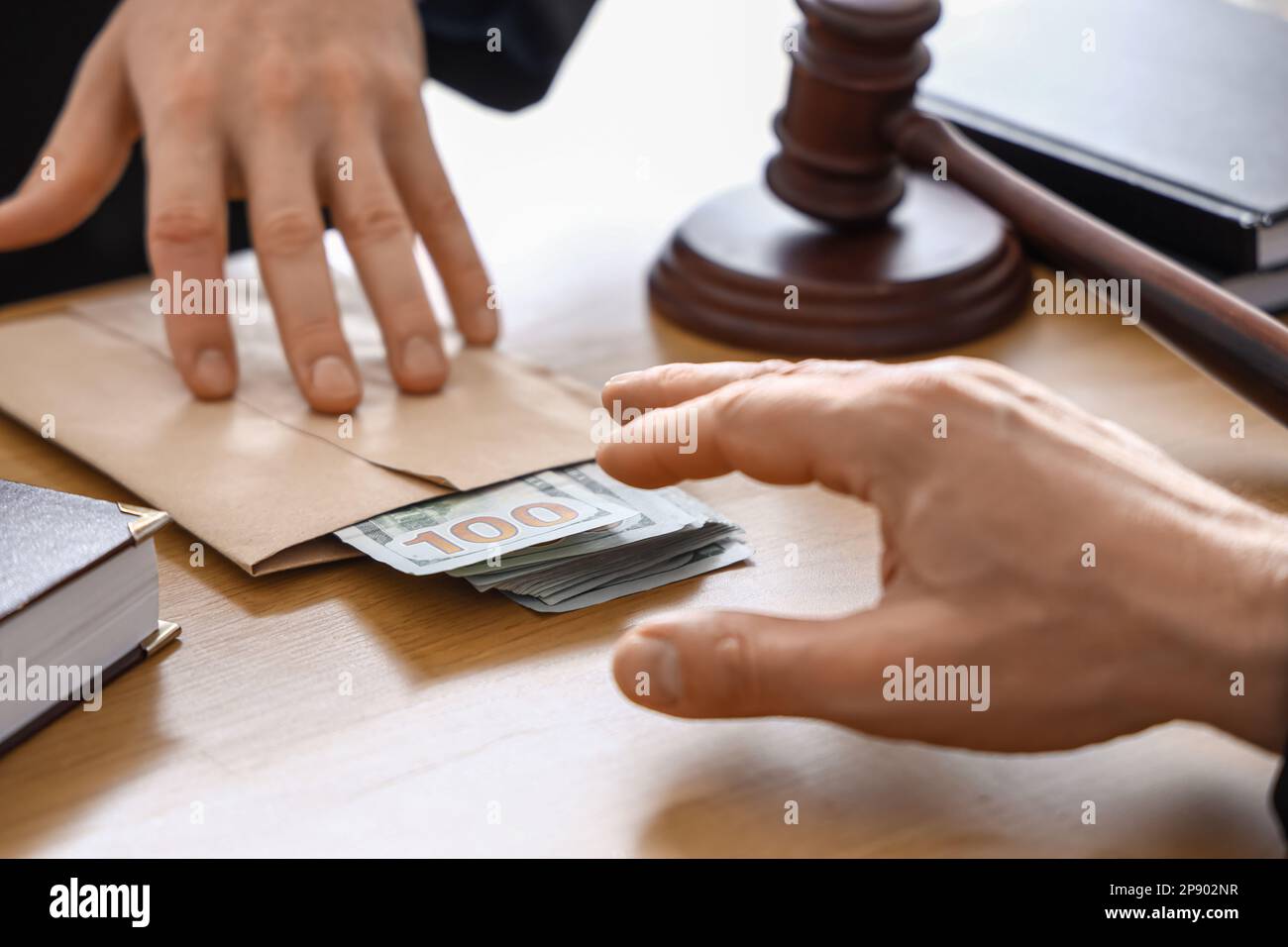 Mature man giving bribe hi-res stock photography and images - Alamy