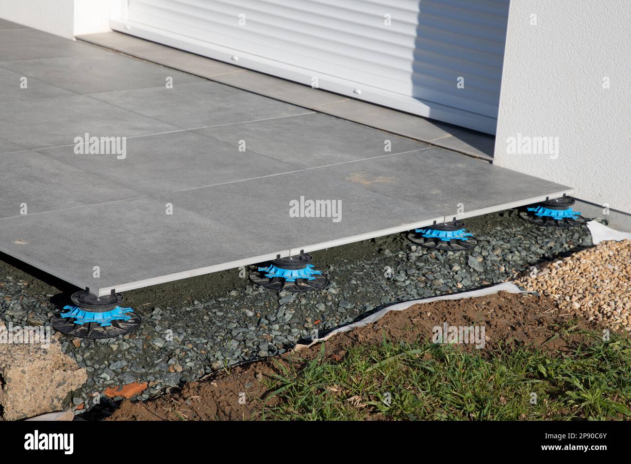 Universal Adjustable Support Pedestals swap paving for outdoor slab ...