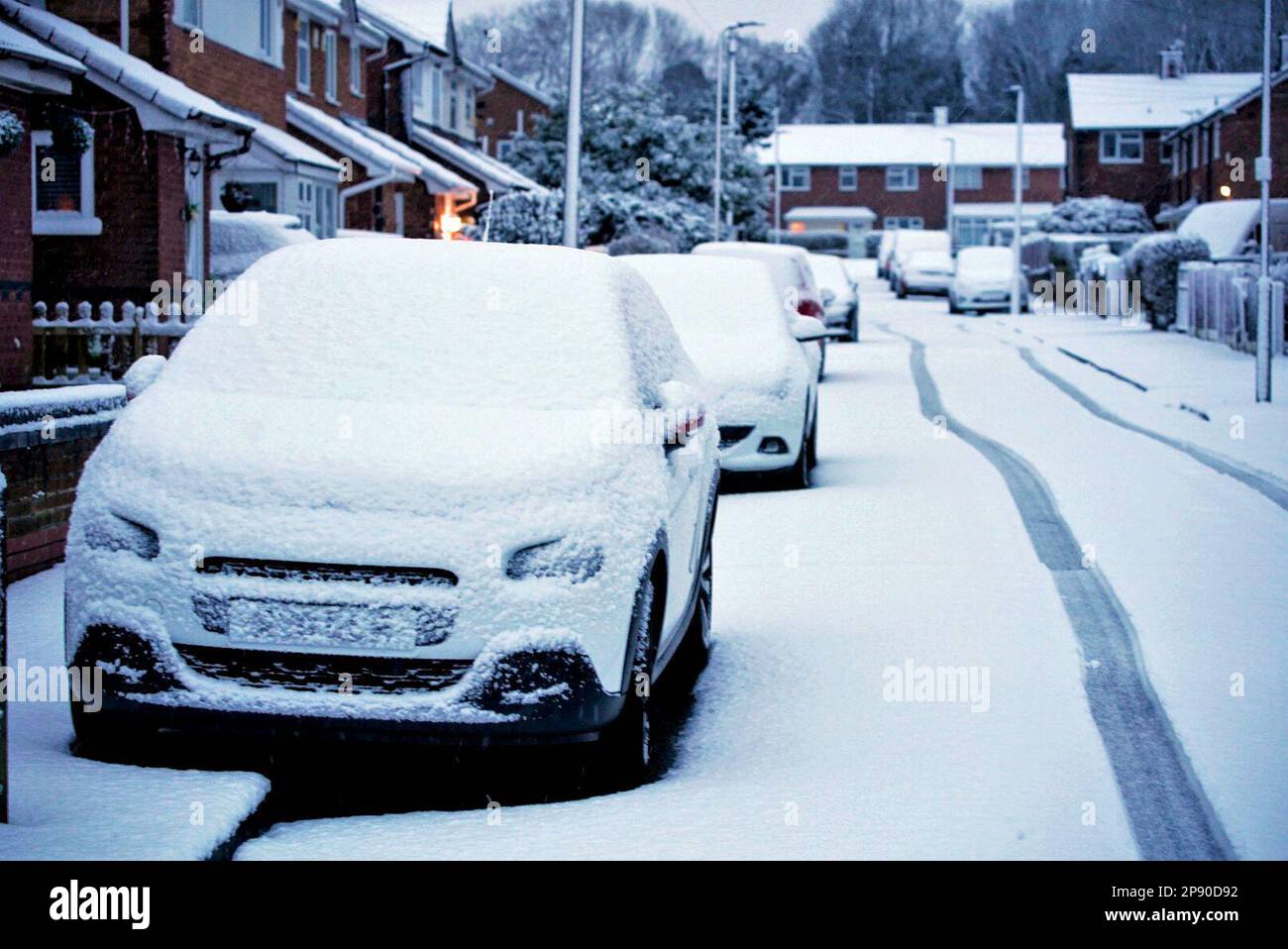 Snow covers cars in Lee Park, Liverpool, after heavy overnight snow ...