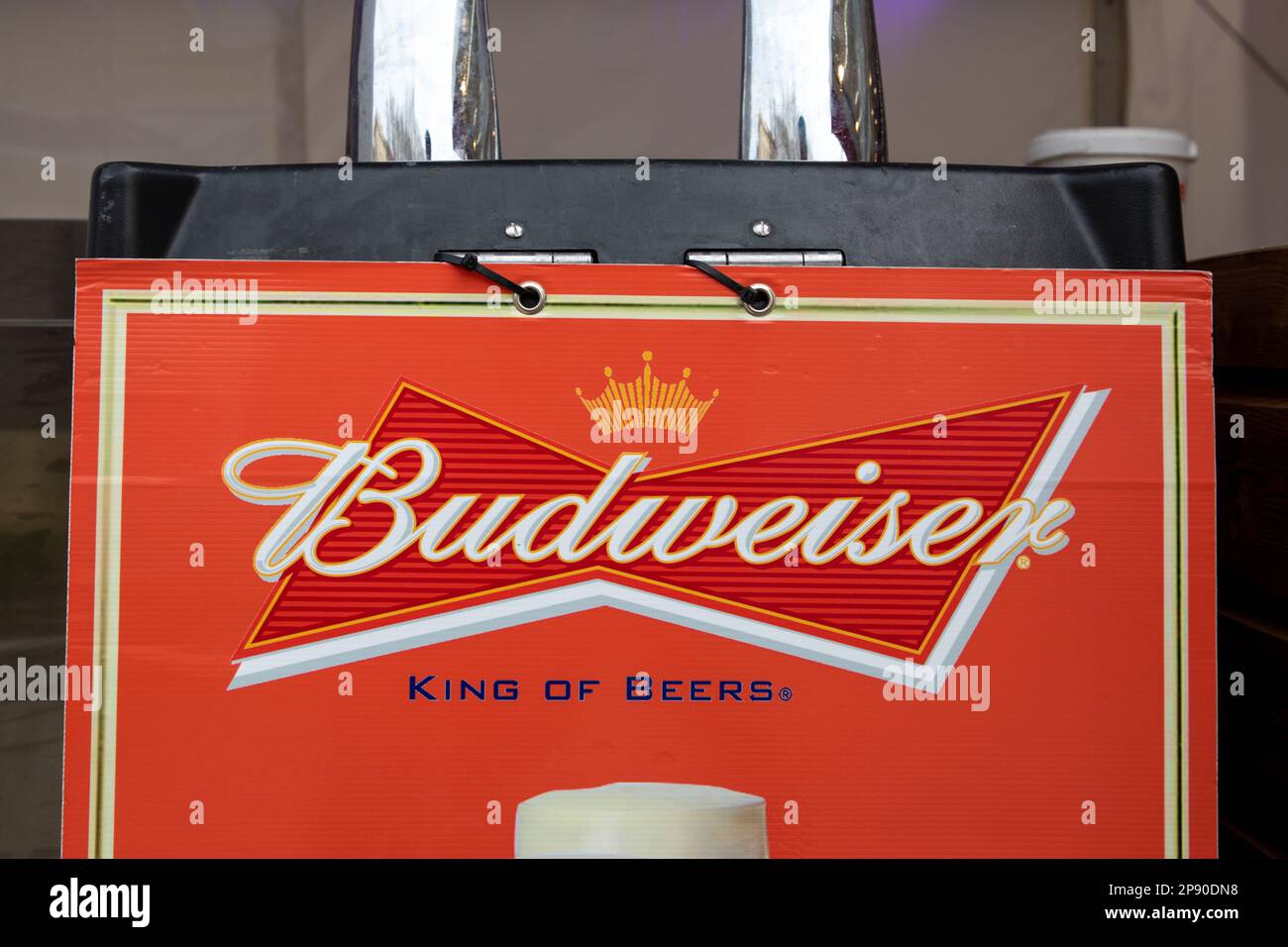 Budweiser beer poster hi-res stock photography and images - Alamy