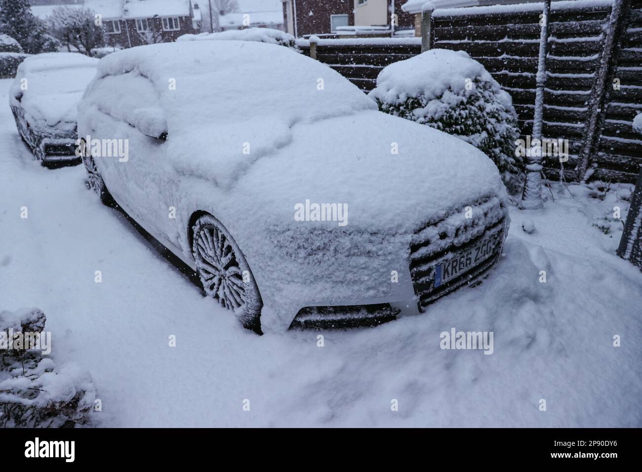 Cars are covered in deep snow as heavy snow hits Barnsley as Yellow ...