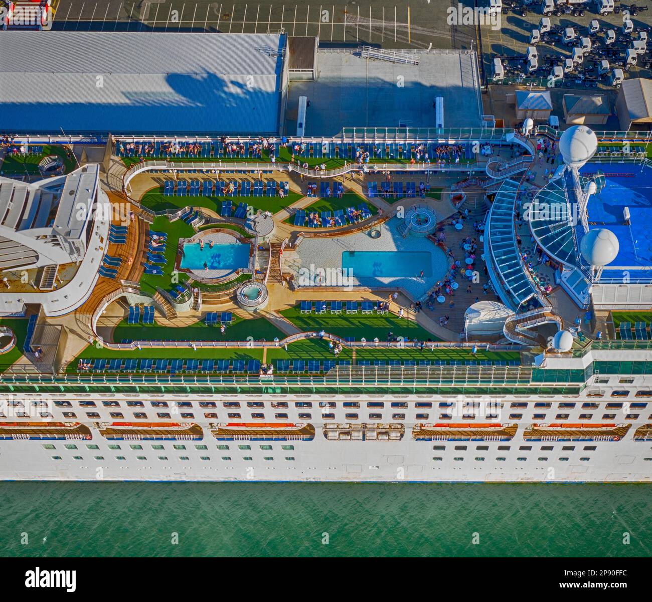 Cruise ship liner sun princess hi-res stock photography and images - Alamy