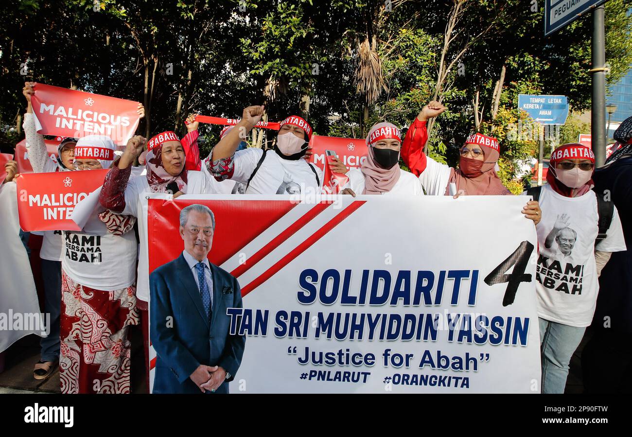 Kuala Lumpur, Malaysia. 10th Mar, 2023. Supporters of former Prime ...
