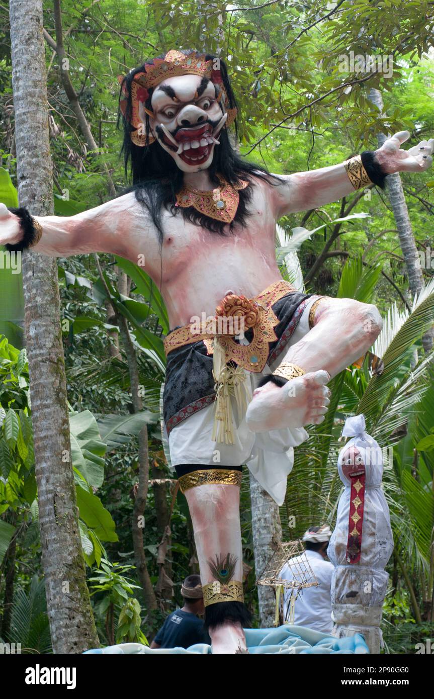 Ogoh-ogoh, mythological demon paper-mache statues, for Nyepi ...