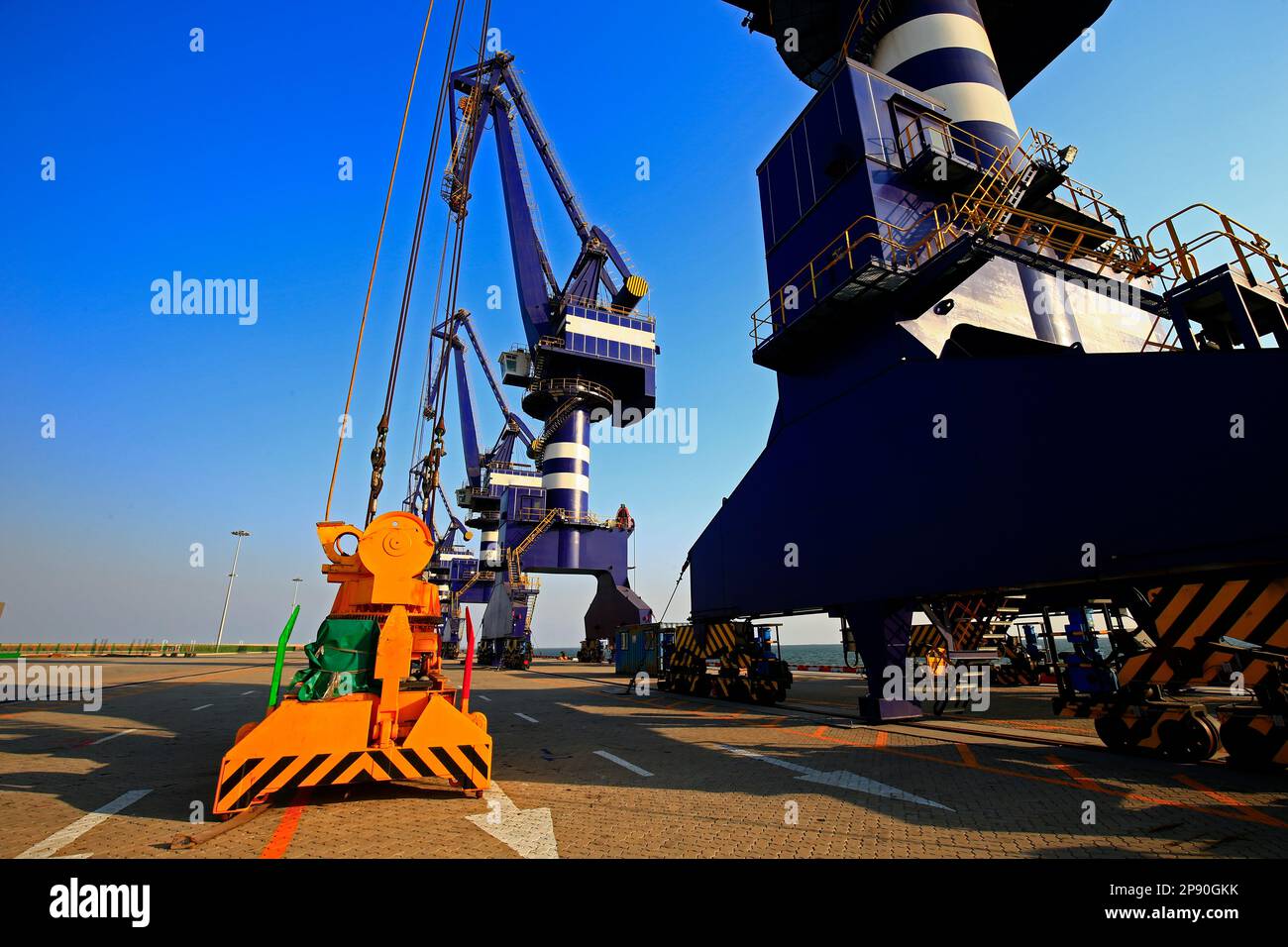 Port crane work Stock Photo - Alamy