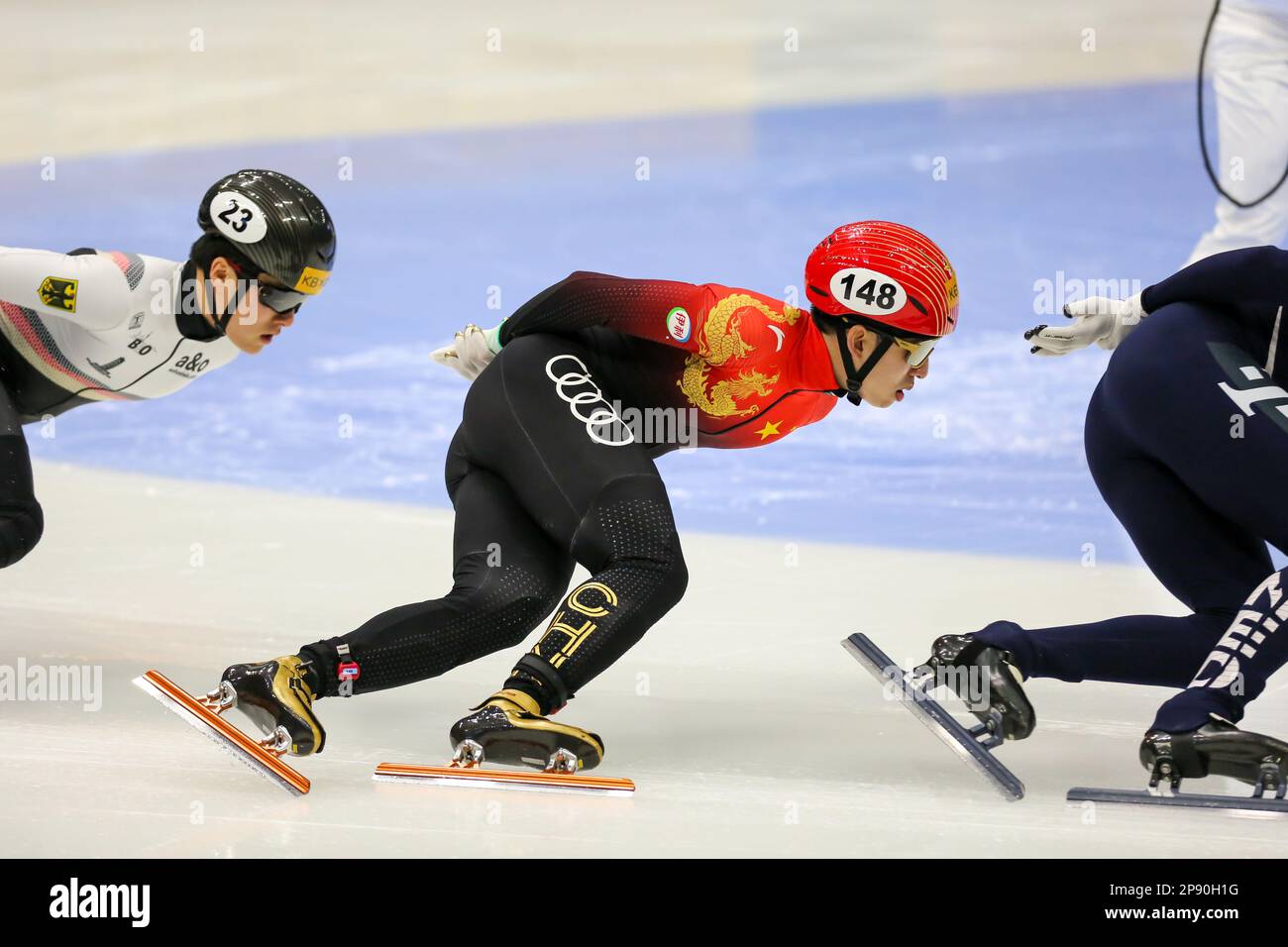 Seoul, South Korea. 10th Mar, 2023. Lin Xiaojun of China competes ...
