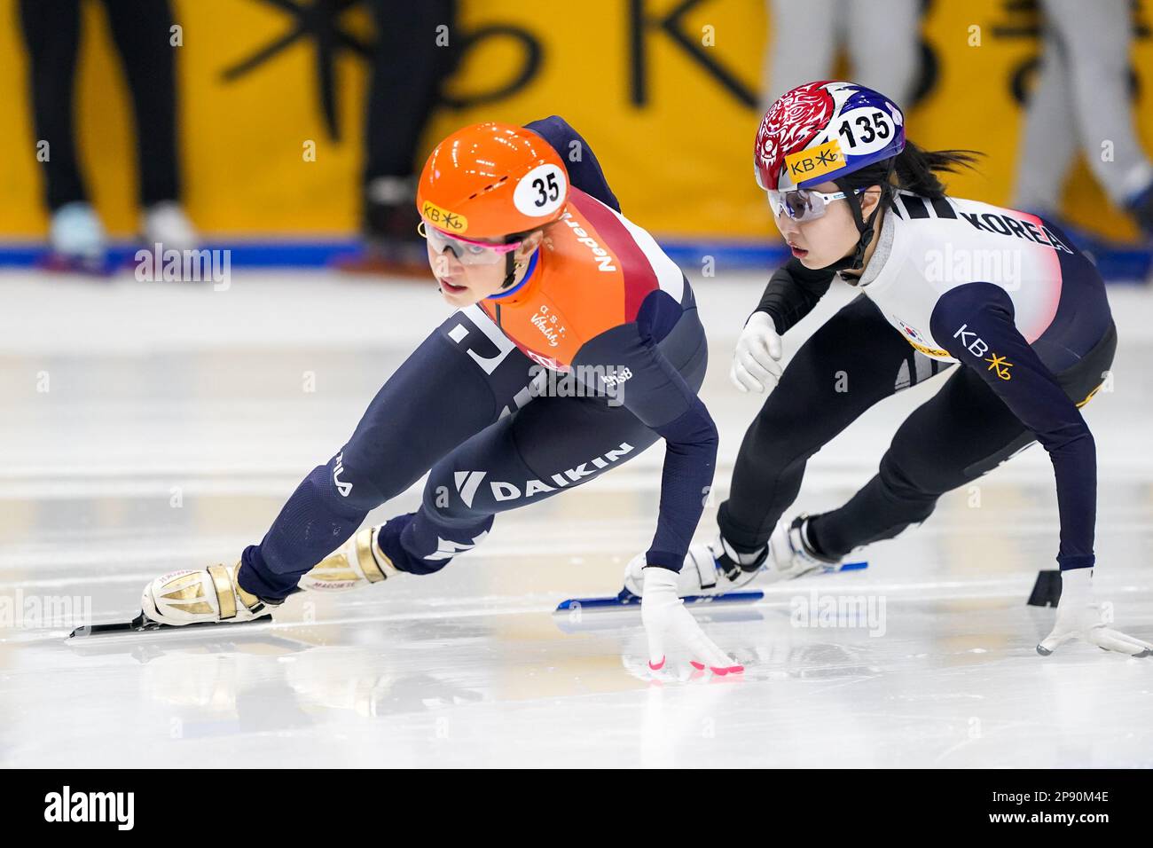 SEOUL, KOREA - MARCH 10: Suzanne Schulting of the Netherlands and ...