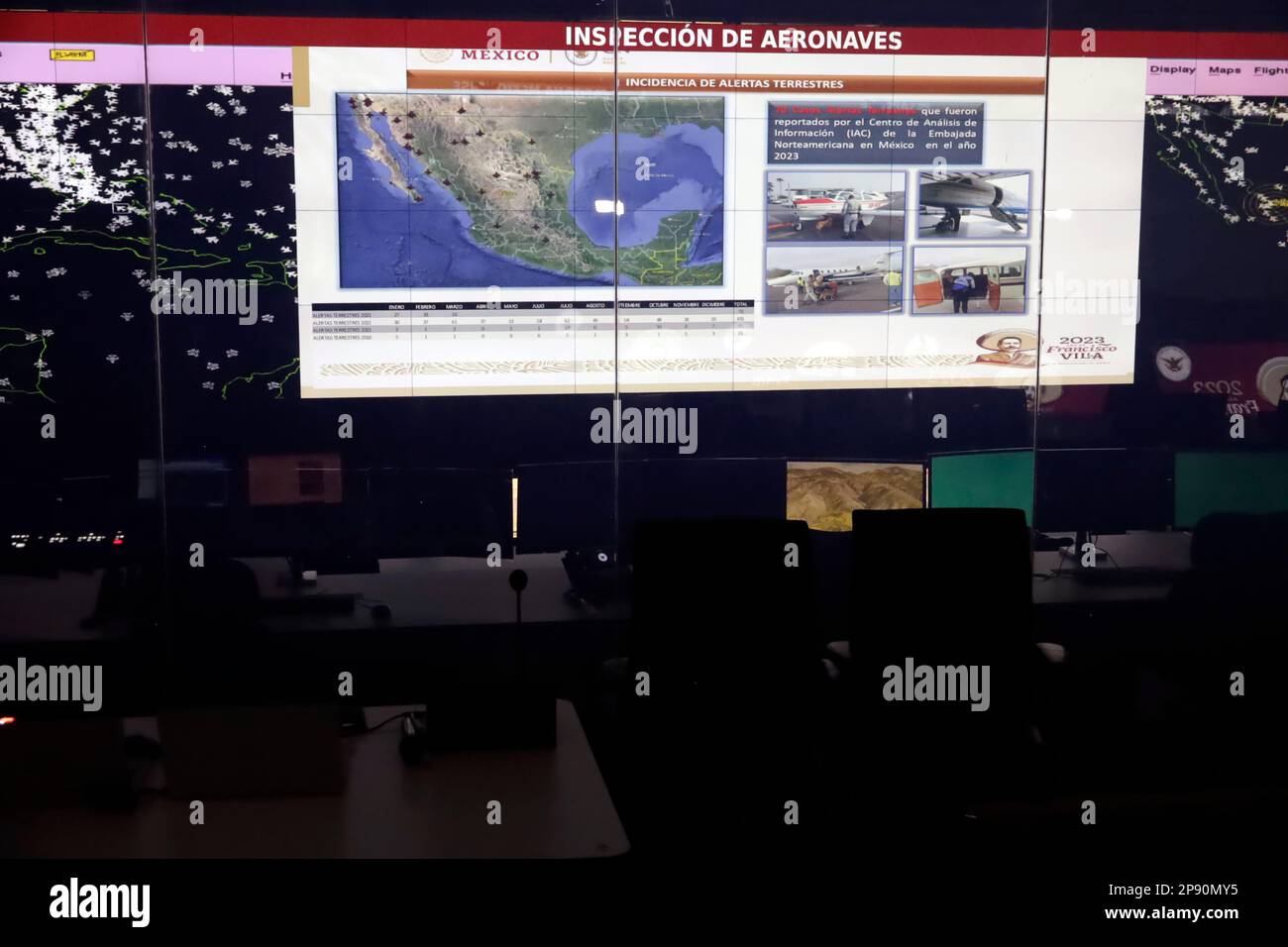 Intelligence center hi-res stock photography and images - Alamy