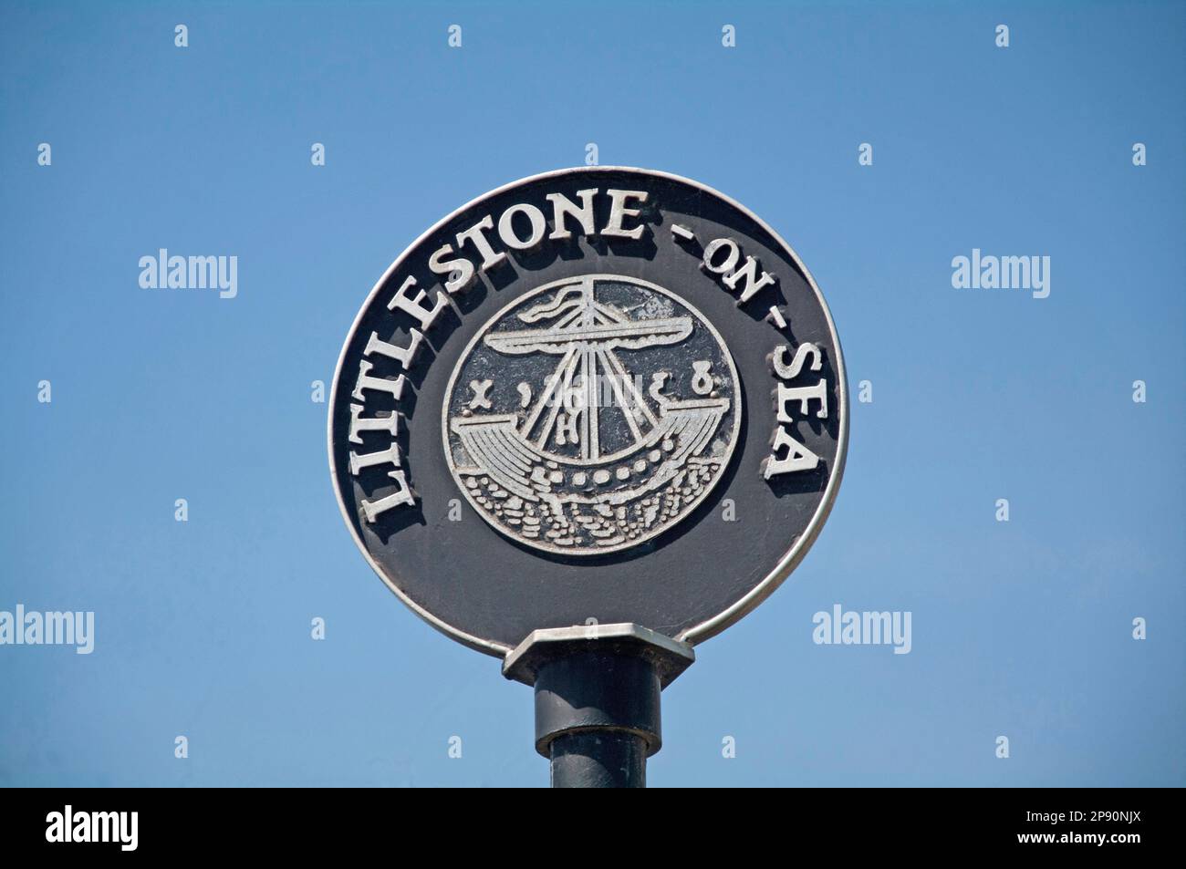 Littlestone kent sign hi-res stock photography and images - Alamy