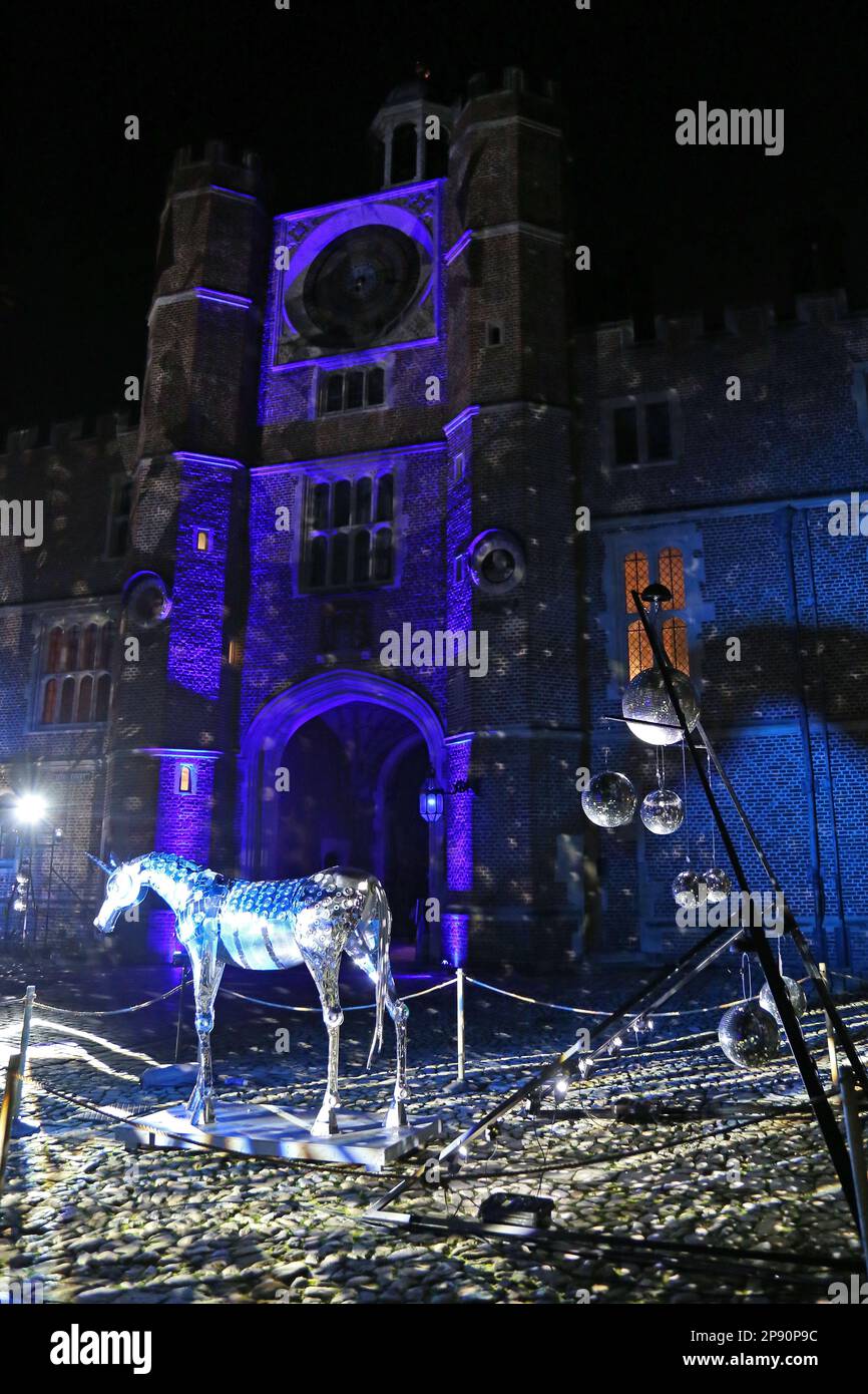 Palace of Light 2022 - illuminated display based on the 'King's Beasts ...