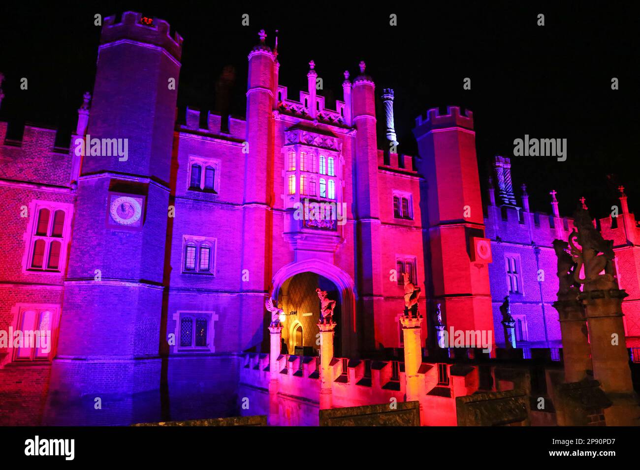 Palace of Light 2022 - illuminated display based on the 'King's Beasts ...