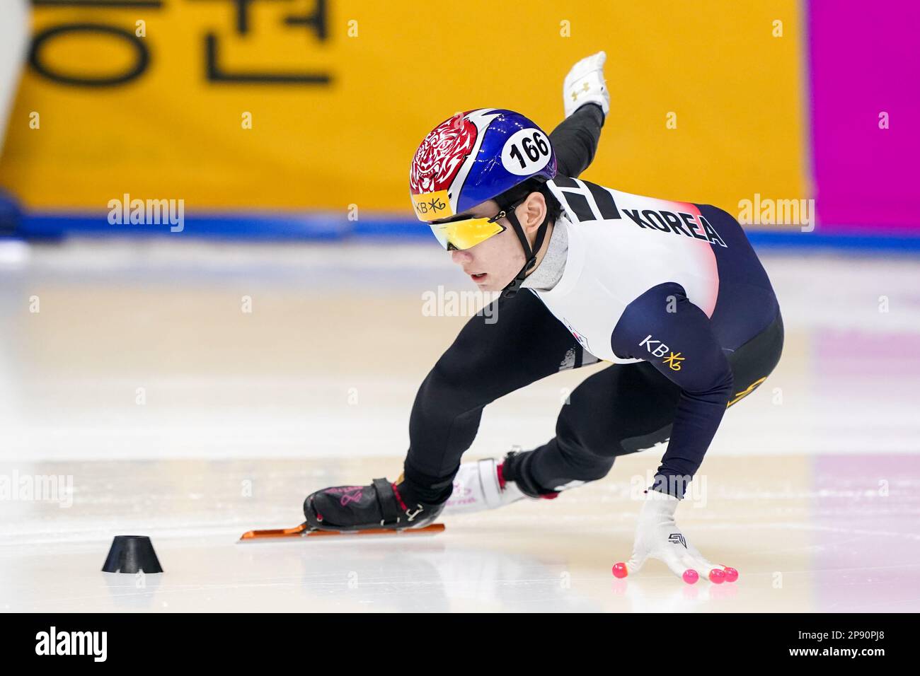 SEOUL, KOREA - MARCH 10: Kyunghwan Hong of Korea competing on the Men's ...
