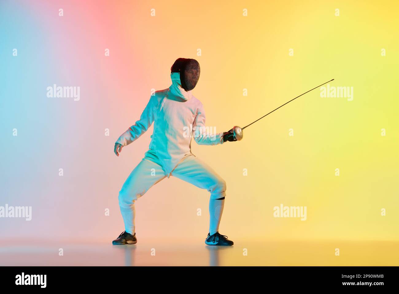 Male fencer practicing fencing hi-res stock photography and images - Alamy