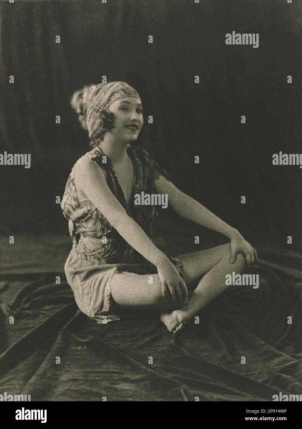Edwin bower hesser hi-res stock photography and images - Alamy