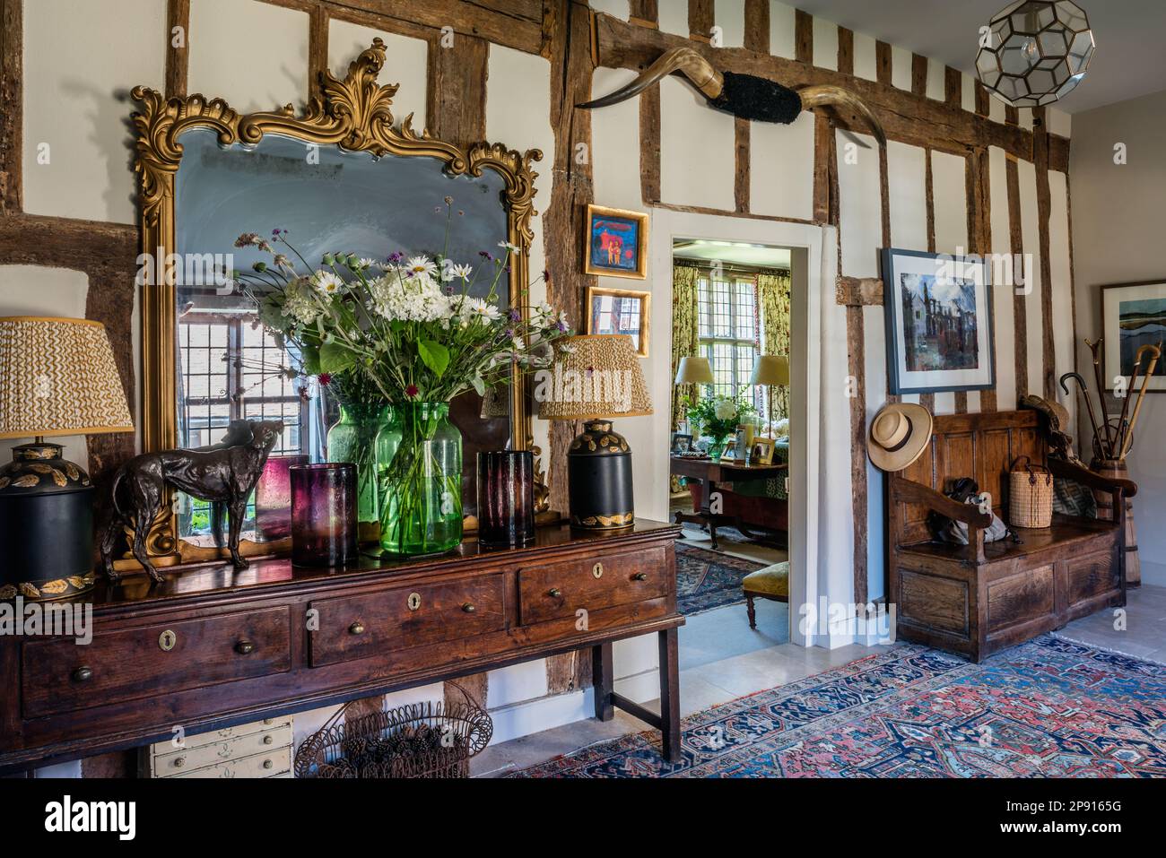 Timber framed entrance hall of 16th century Elizabethan manor house ...