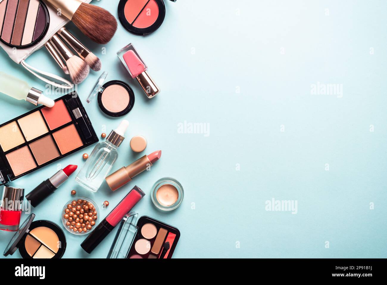 Cosmetiac products hi-res stock photography and images - Alamy