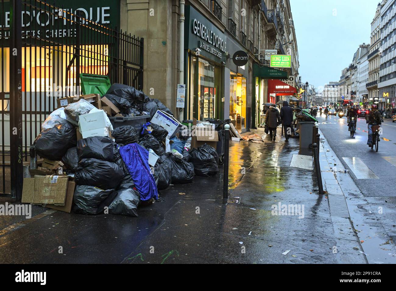 Paris, France. 09th Mar, 2023. Uncollected trash cans in the streets of ...