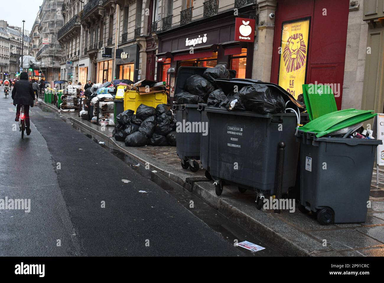 Paris, France. 09th Mar, 2023. Uncollected trash cans in the streets of ...