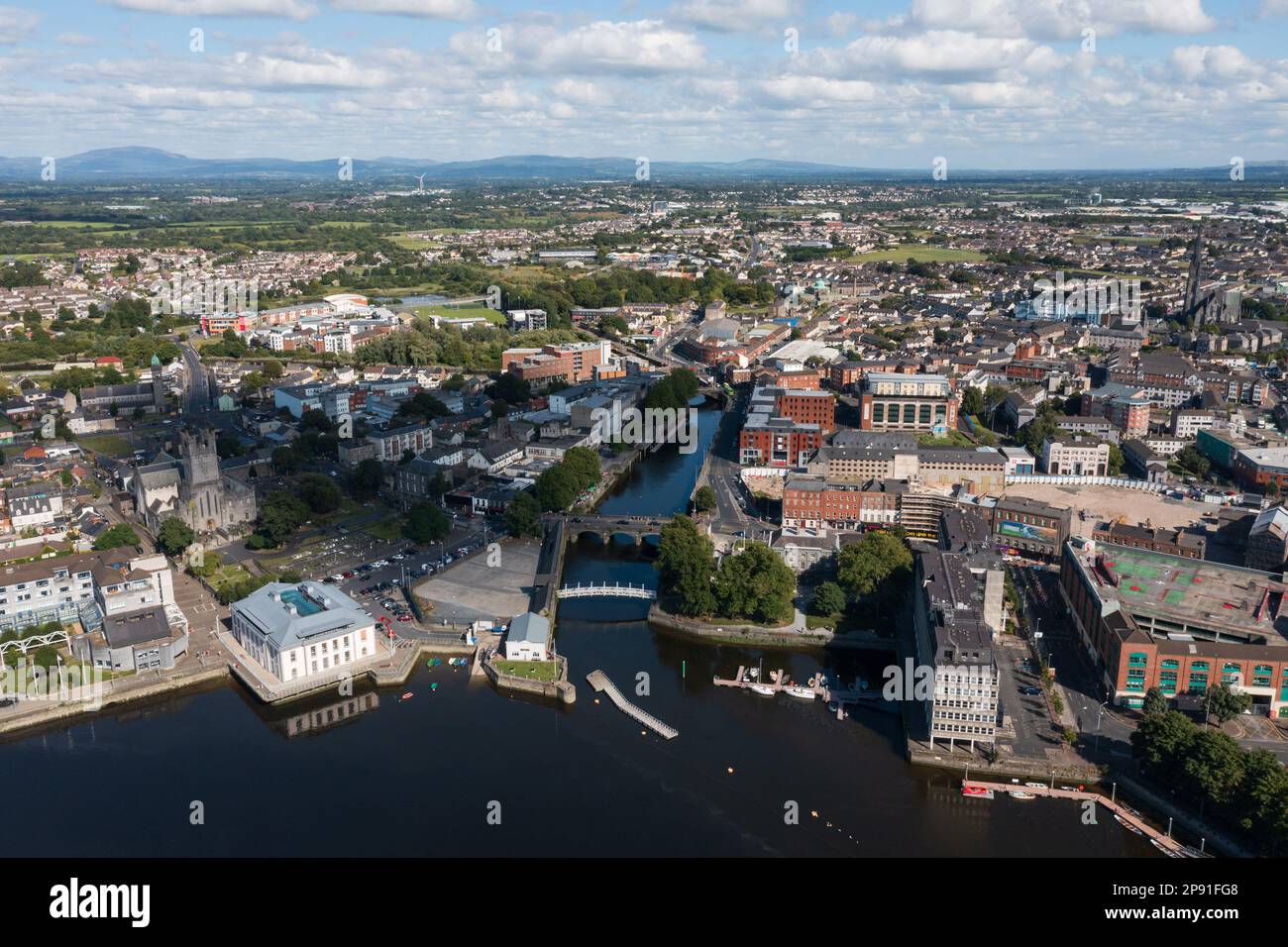 Limerick city aerial hi-res stock photography and images - Alamy