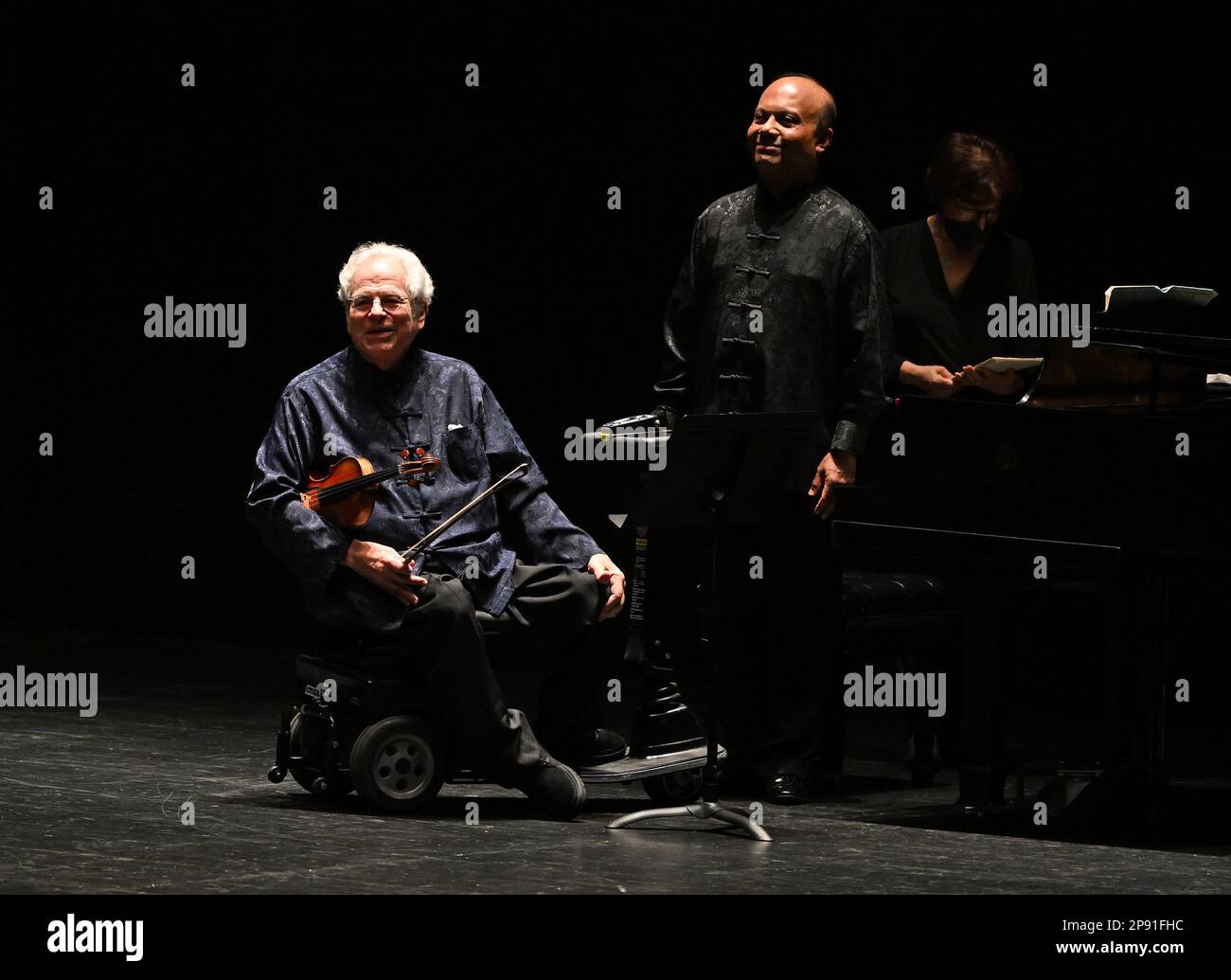Fort Lauderdale FL, USA. 09th Mar, 2023. Itzhak Perlman performs at The ...