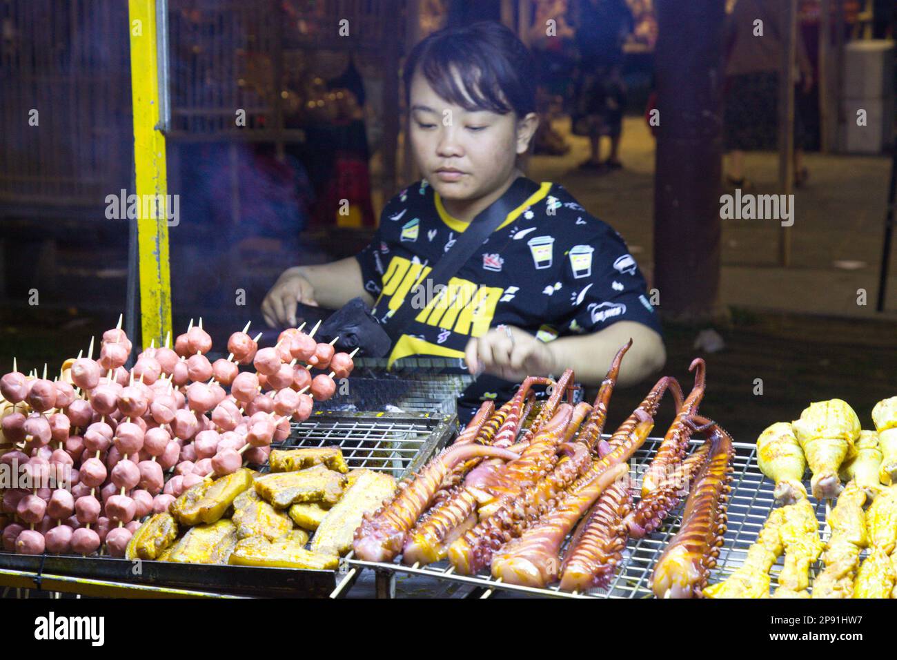 Vietnam, Hoi An, night market, street food Stock Photo - Alamy