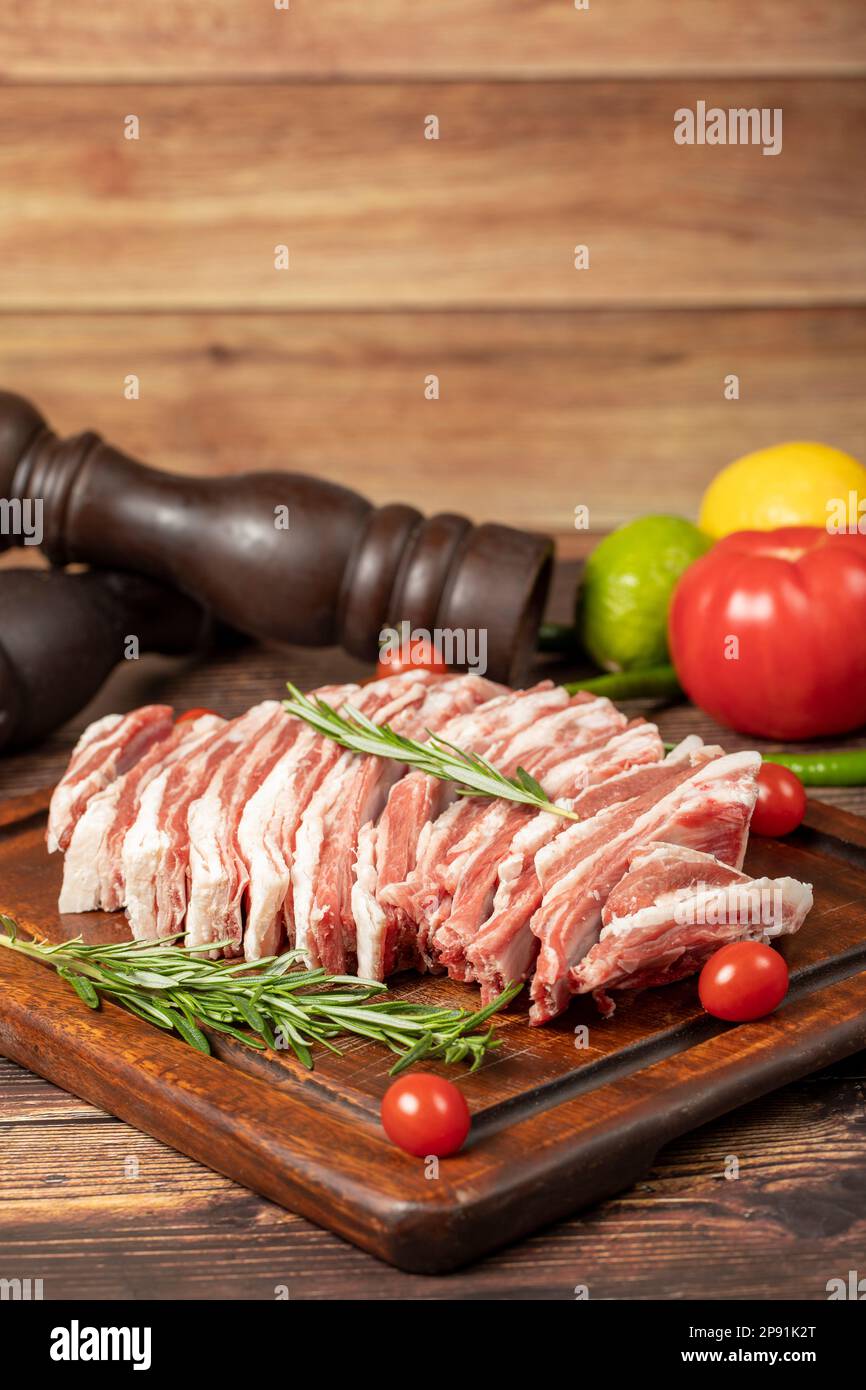 Raw spare ribs hi-res stock photography and images - Alamy