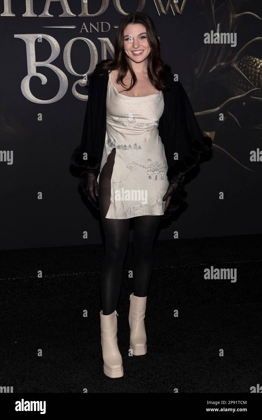 Taya Miller attends the arrivals of Netflix Shadow and Bone Premiere at ...