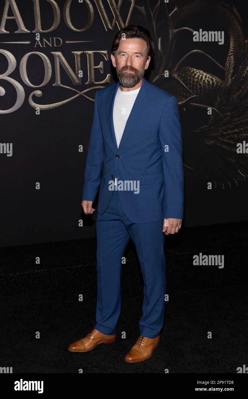 Dean Lennox Kelly attends the arrivals of Netflix Shadow and Bone ...
