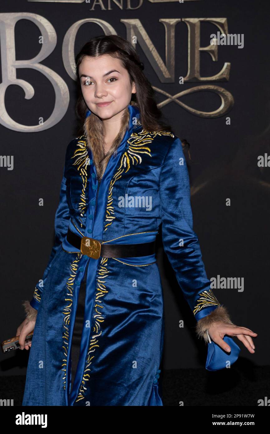 Los Angeles, USA. 09th Mar, 2023. Mina Kess attends the arrivals of ...