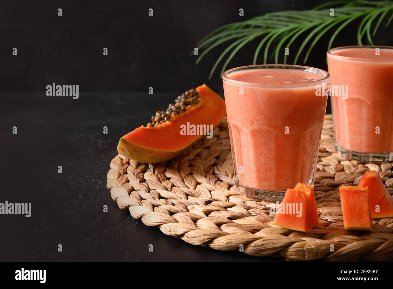 Papaya lassi hi-res stock photography and images - Alamy
