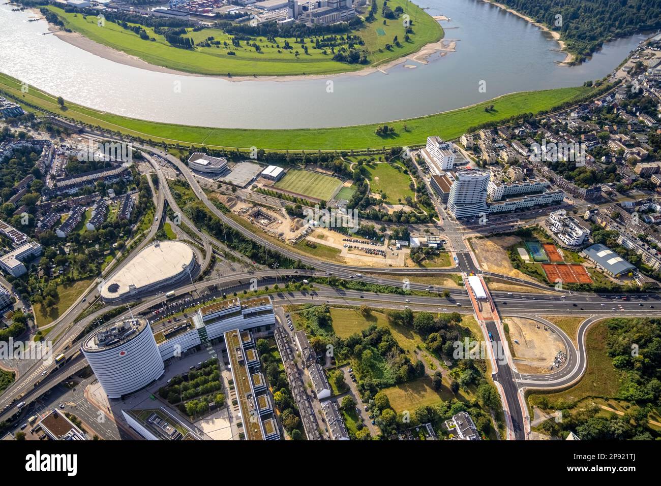 Aerial view, Vodafone Campus and Prinzenpark and Heerdt Hospital with ...