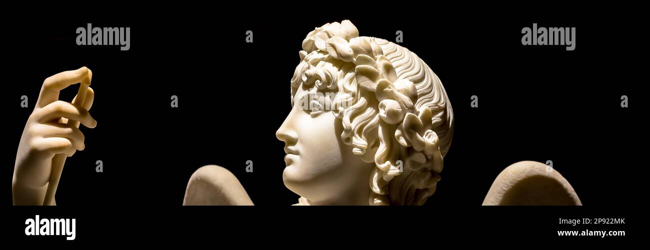 Marble statue of cupid hi-res stock photography and images - Alamy