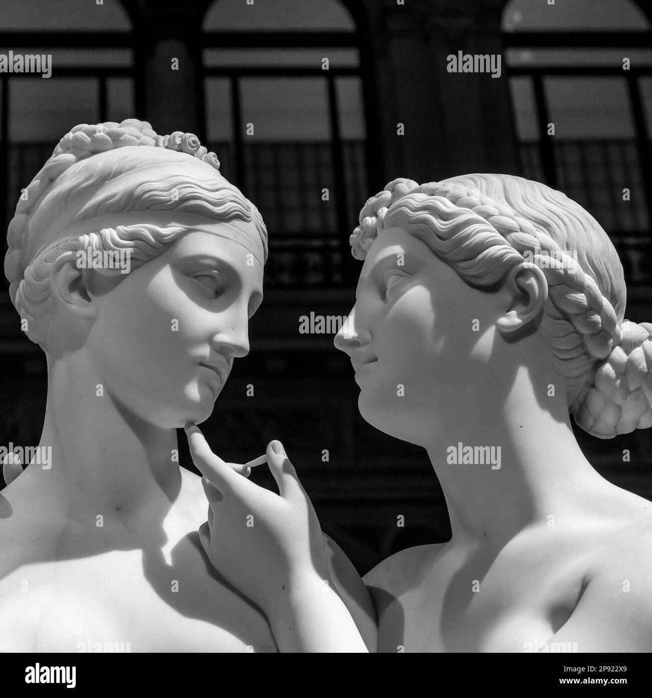 The three graces sculpture Black and White Stock Photos & Images - Alamy