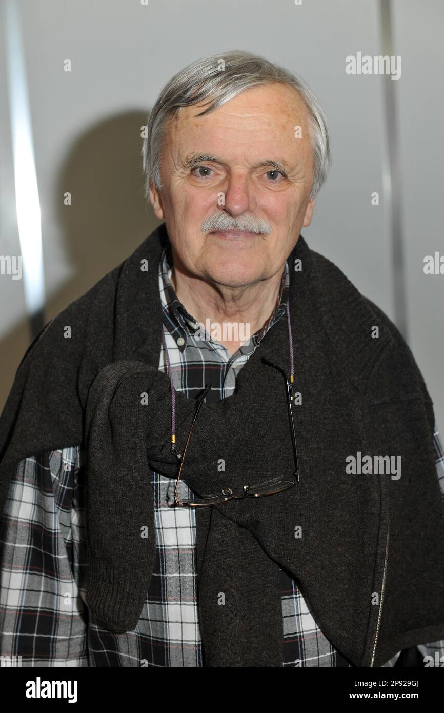 Biologist Behavioural scientist Professor Prof. Dr. Hans W. Fricke ...