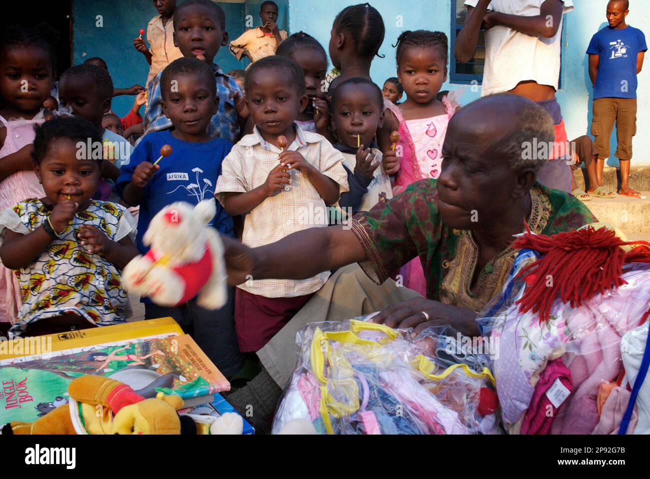 Poor children in the orphanage hi-res stock photography and images - Alamy