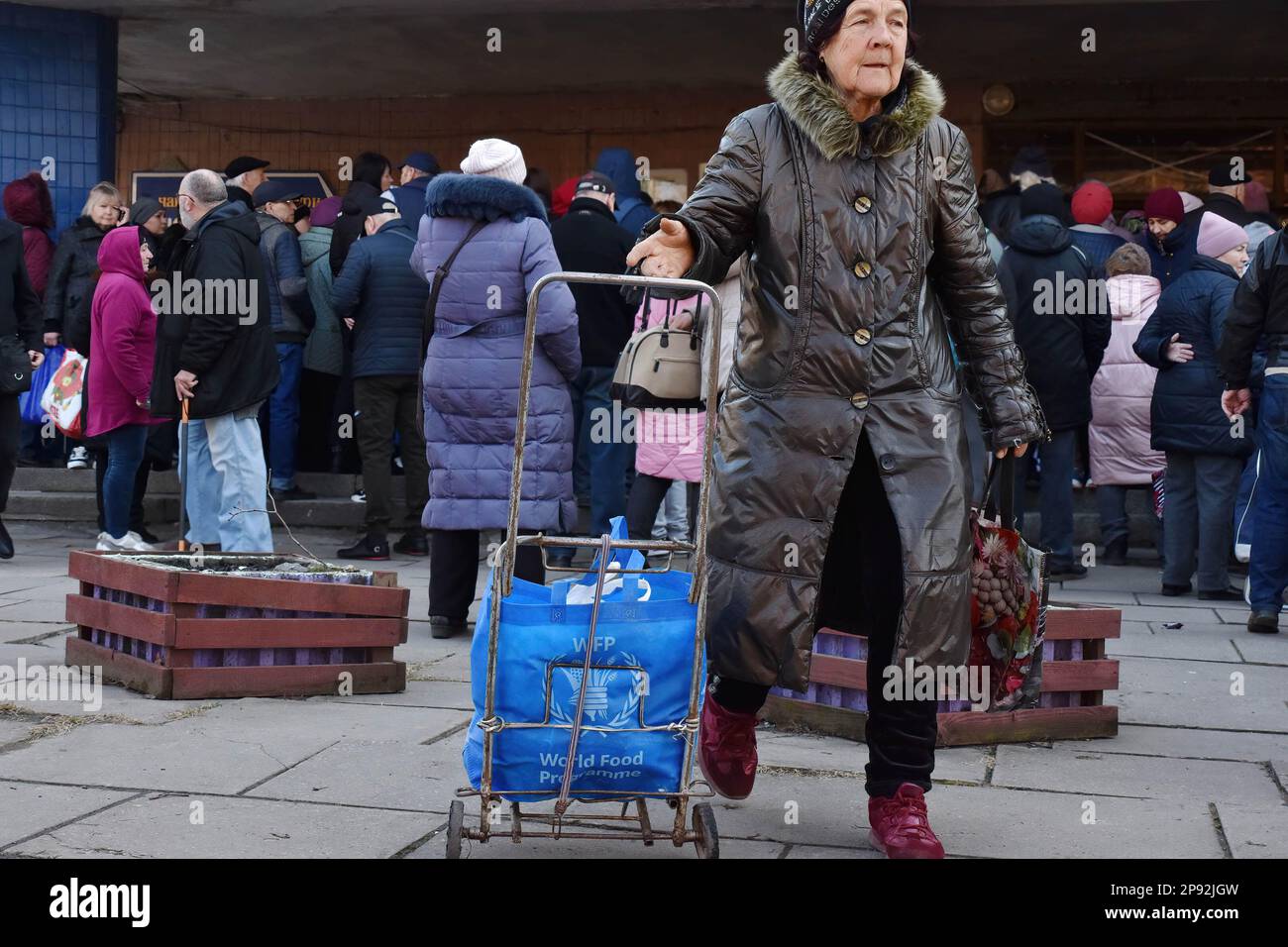 Human displacement hi-res stock photography and images - Alamy