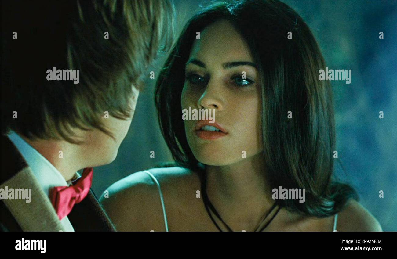 Megan Fox Ve Johnny Simmons