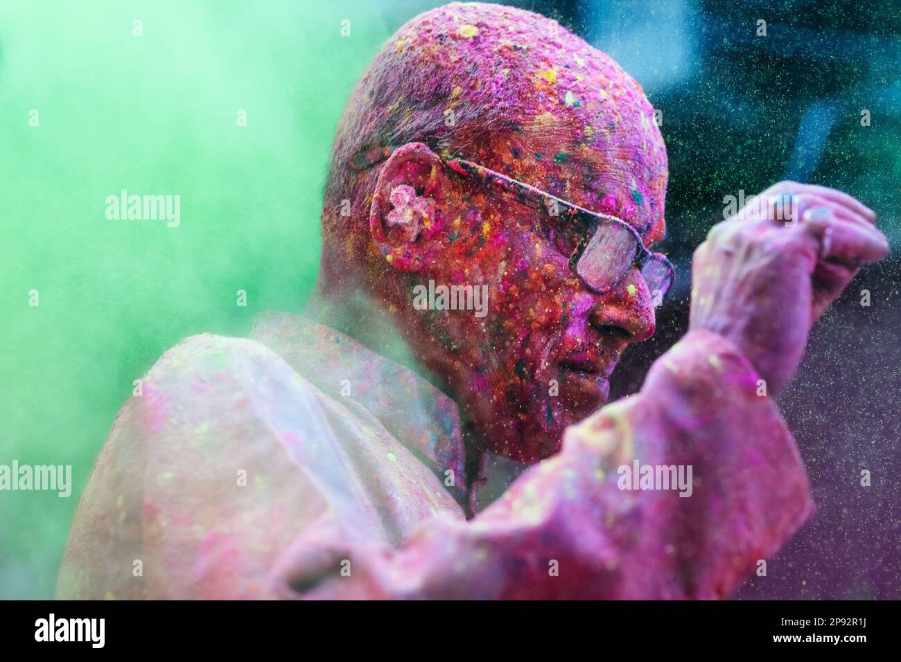 HOLI - FESTIVAL OF COLOURS Stock Photo - Alamy