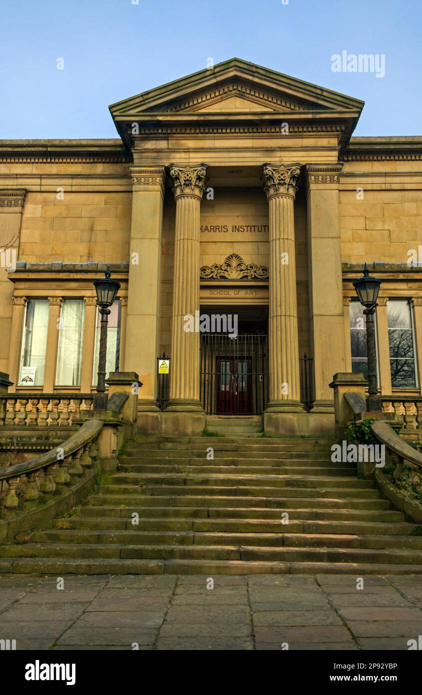 Harris Institute. Avenham Lane, Preston Stock Photo - Alamy