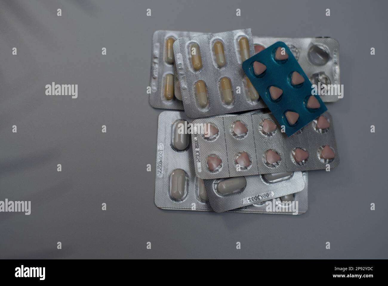 Rotating machine capsule hi-res stock photography and images - Alamy