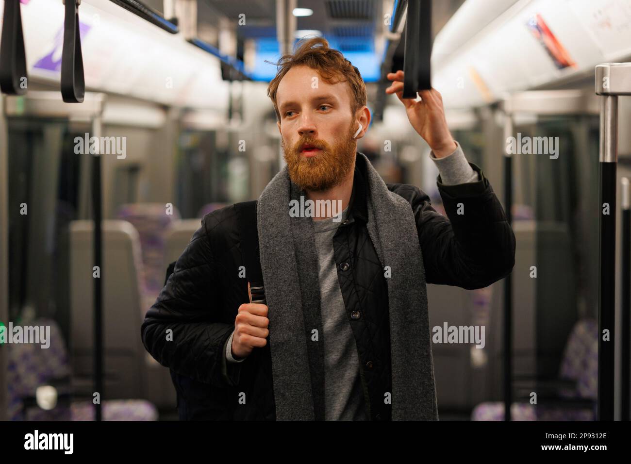 Man music subway hi-res stock photography and images - Alamy