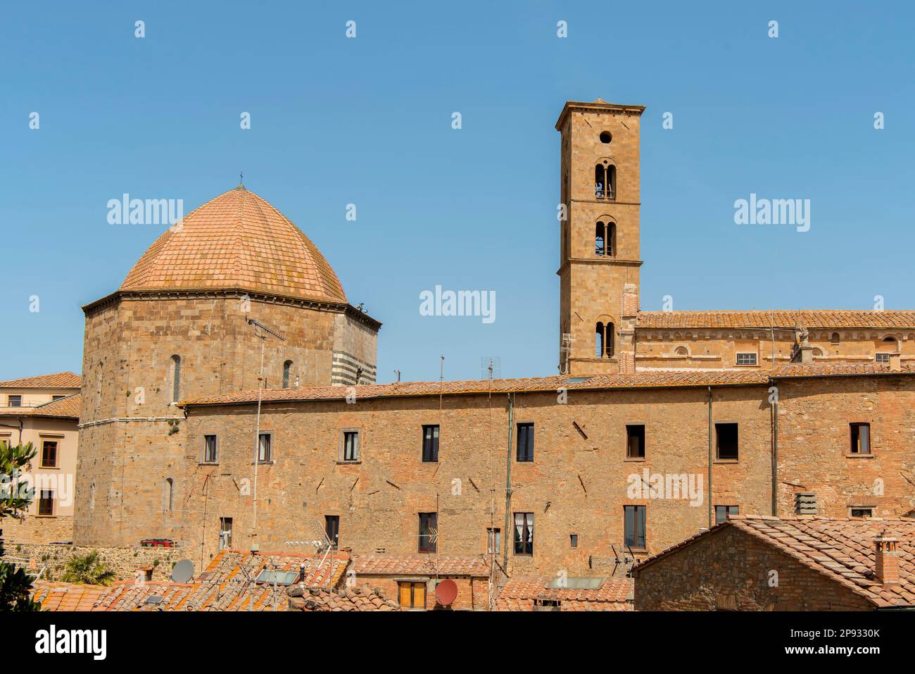 Acropolis of volterra hi-res stock photography and images - Alamy